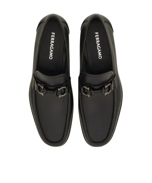 FERRAGAMO Gancini Loafers - Black