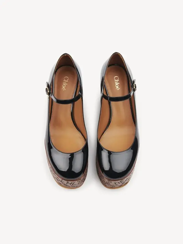 Chloé Maxime Wedge Pumps With Adjustable Buckle Closure - Brown