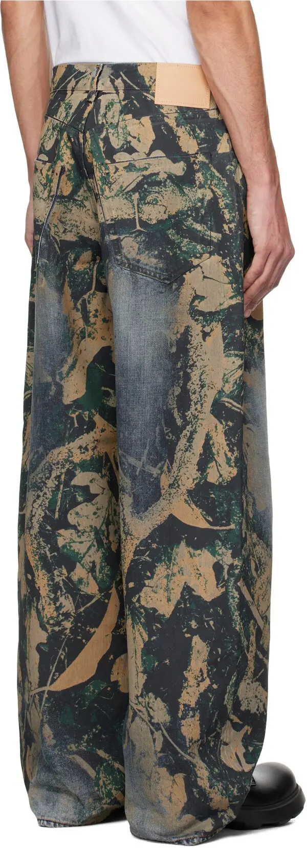 Acne Studios Super Baggy Jeans With Seasonal Print - Black