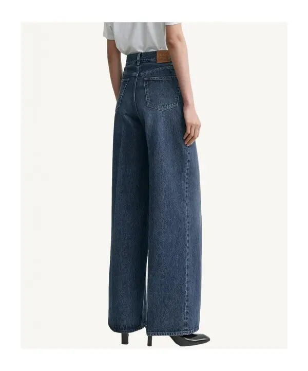 TOTEME Belted Loop Jeans
