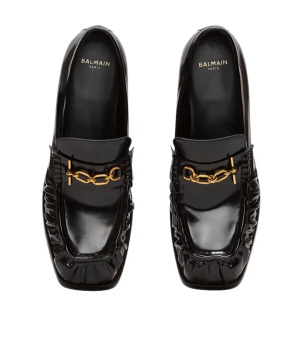 Balmain Sync Glazed Loafers With Gold-tone Chain - Black