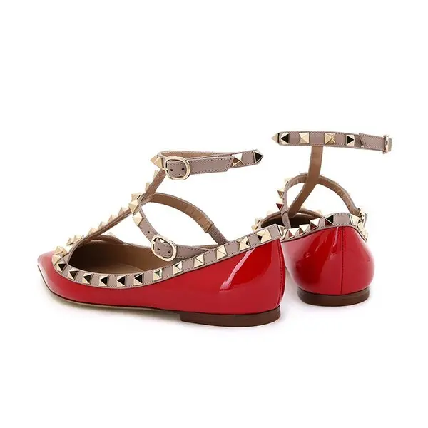 Valentino Garavani Studded Pointed Flat Shoes
