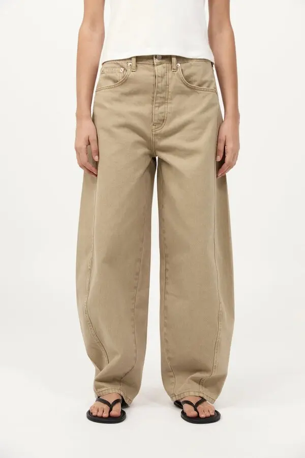 ST. AGNI Mid Rise Balloon Jeans
