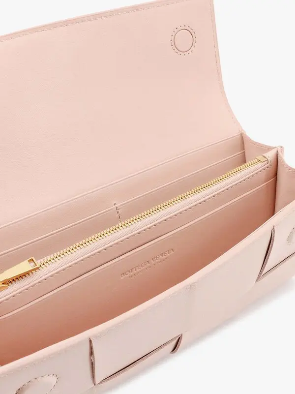 Bottega Veneta Flip Wallet - Pink