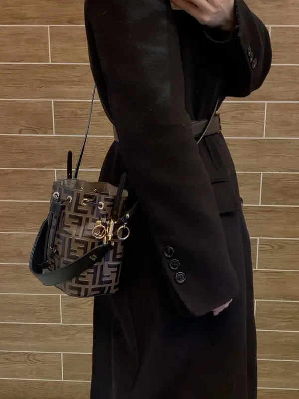 Fendi Mon Tresor Mini Bucket Bag