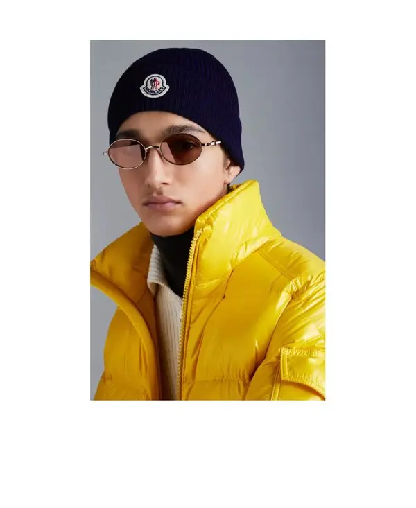Moncler Logo Patch Ribbed-knit Beanie - Blue