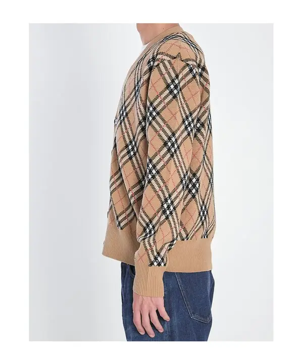 Burberry Checked V-neck Buttoned Cardigan