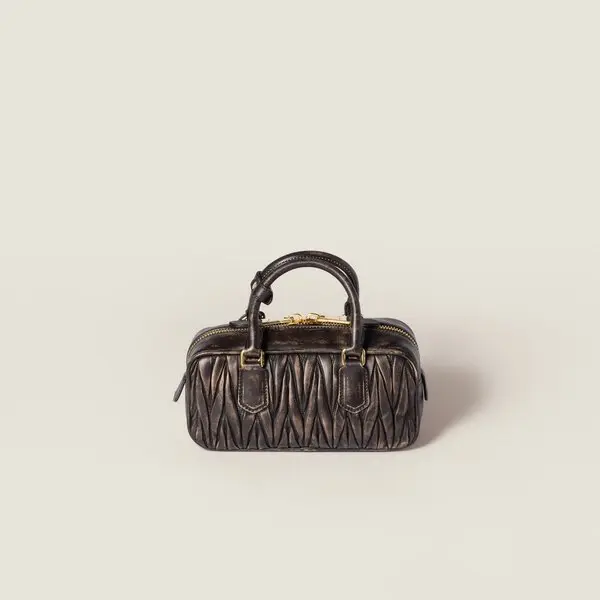 Miu Miu Matelassé Zipped Handbag - Black
