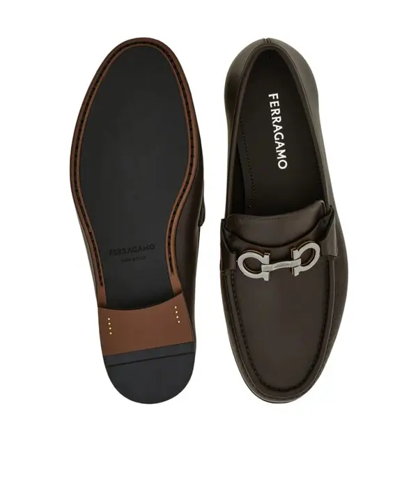 FERRAGAMO Avril Round Toe Loafers With Gancini Buckle - Black