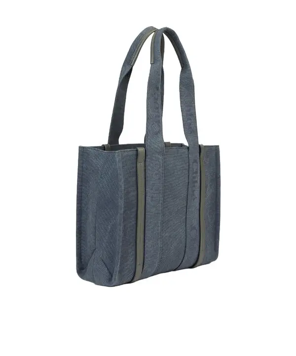 Chloé Logo Shoulder Bag