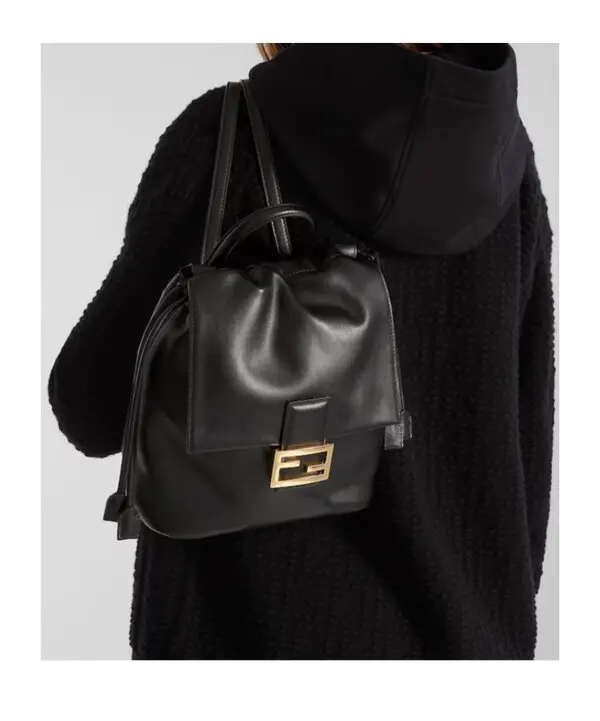 Fendi Ff Clasp Drawstring Backpack - Black