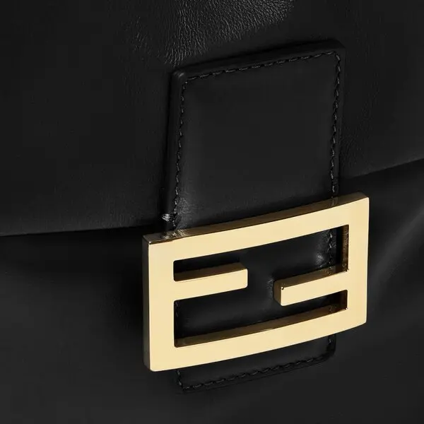 Fendi Ff Clasp Drawstring Backpack - Black