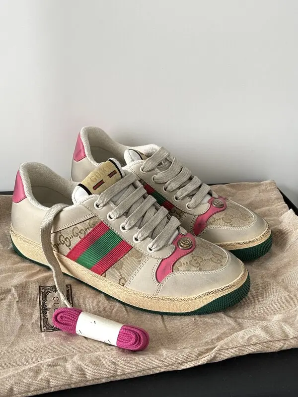 Gucci Gg Canvas Round Toe Sneakers