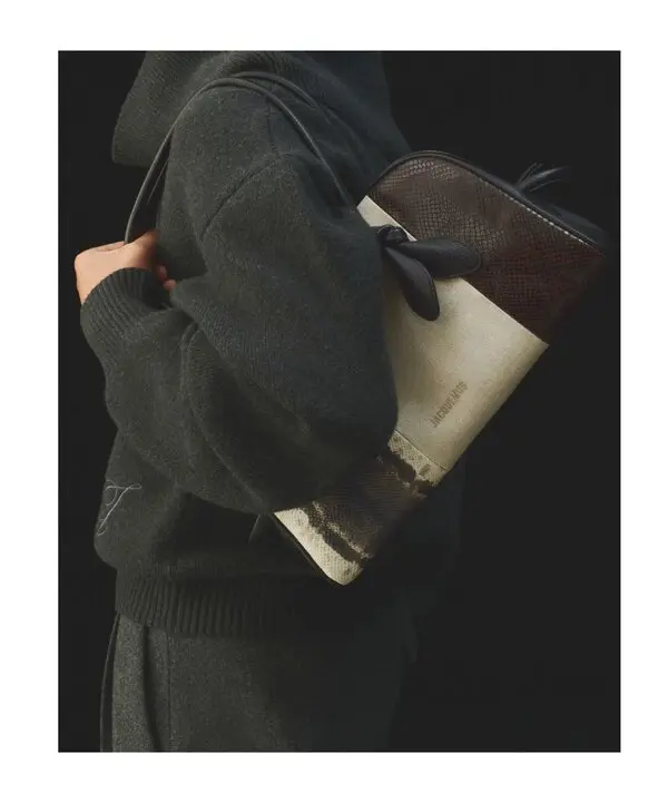 Jacquemus Soft Bowling Bag - Black