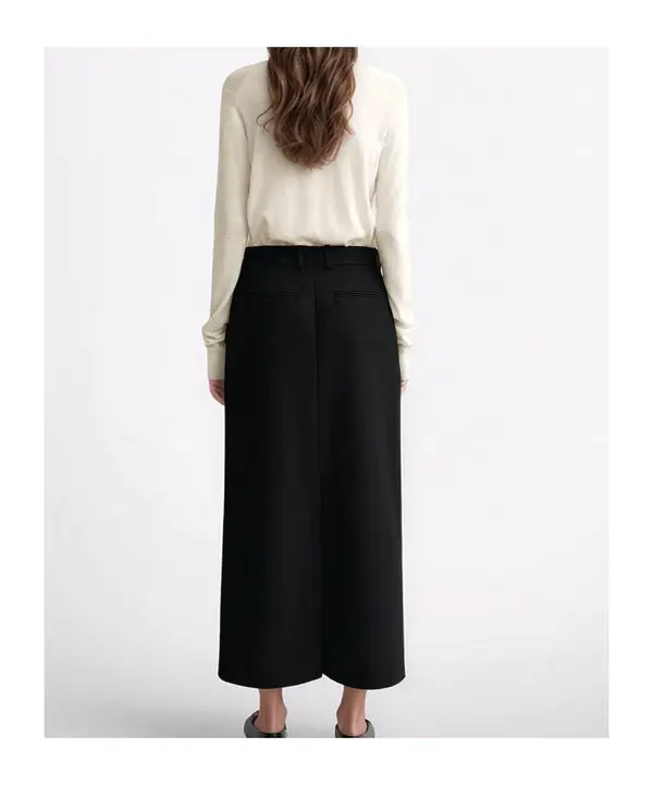 TOTEME Crew Neck Ribbed Top
