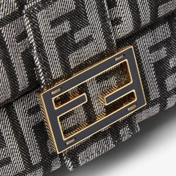 Fendi Jacquard Baguette Shoulder Bag - Blue