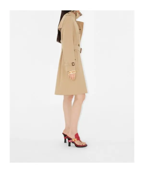 Burberry Kensington Heritage Double-breasted Trench Coat
