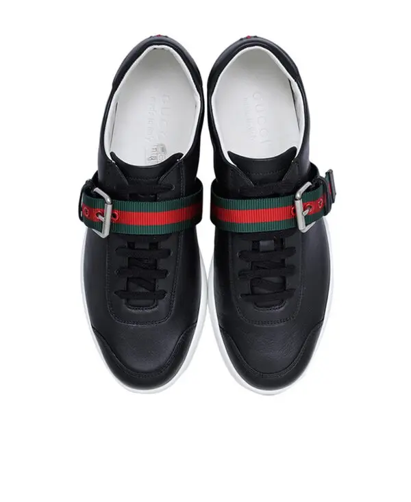 Gucci Low Top Sneakers With Red And Green Stripe Detail