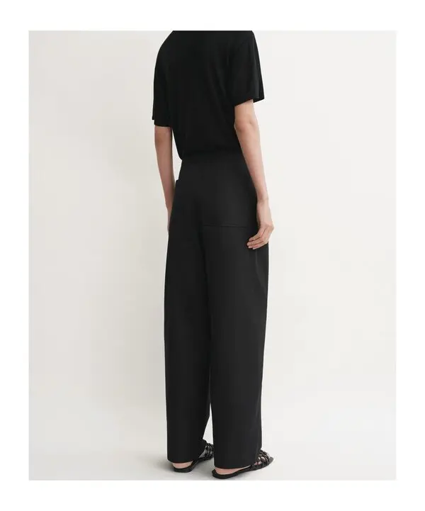 TOTEME Twisted Seam Straight Leg Trousers - Black