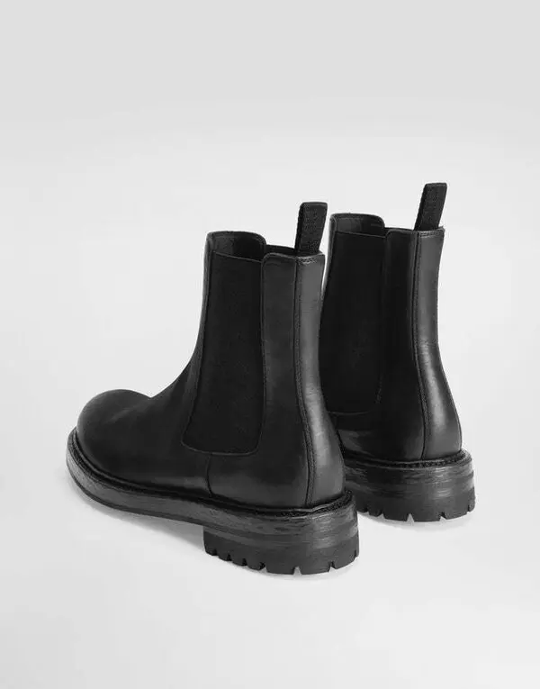 Dolce & Gabbana Round Toe Chelsea Boots - Black