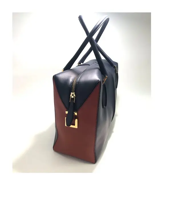 TOD'S Zippered Handbag - Black