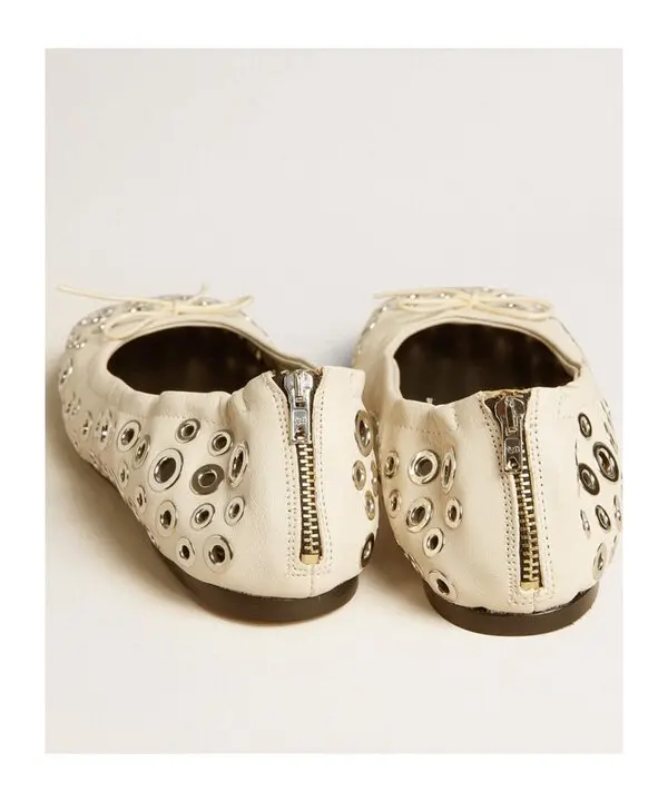 GOLDEN GOOSE Eyelets Detailed Flat - Nude
