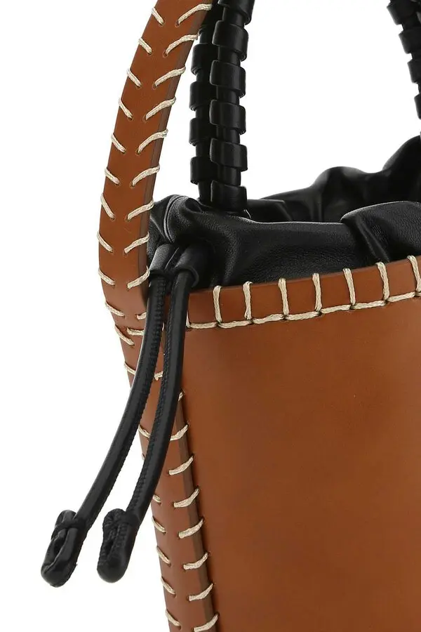 Chloé Logo Shoulder Bag