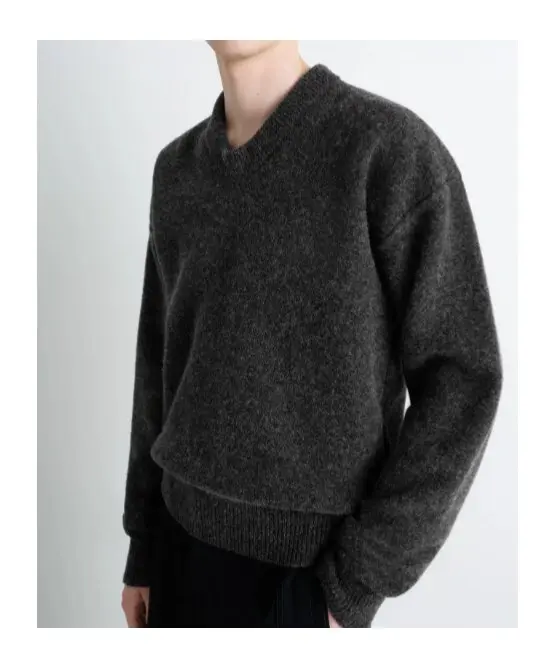 LEMAIRE Boxy V-neck Jumper - Black
