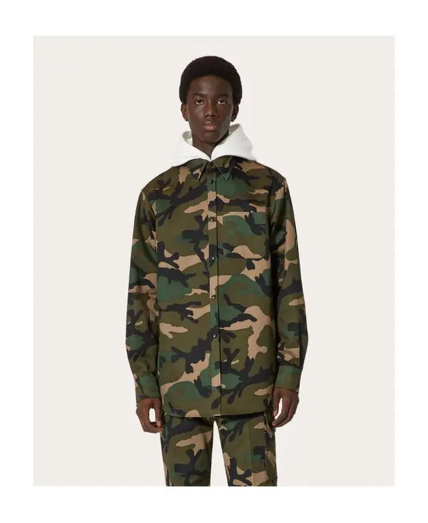 Valentino Garavani Camouflage Printed Long-sleeved Overshirt