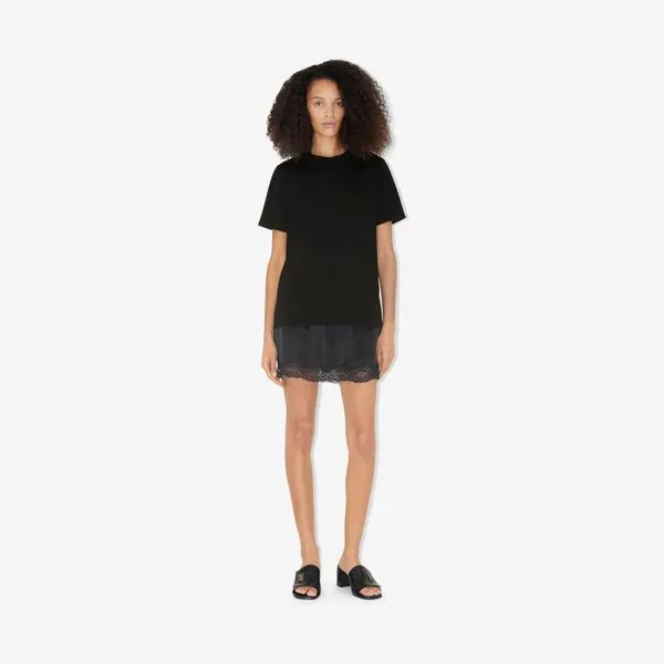 Burberry Short Sleeved Crewneck T-shirt With Logo Detail - Black