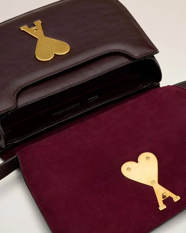Ami Heart Logo Shoulder Bag - Black