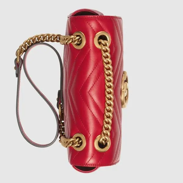 Gucci Gg Marmont Matelassé Mini Shoulder Bag - Red
