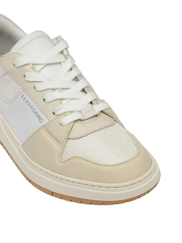 FERRAGAMO Round Toe Low Top Sneakers