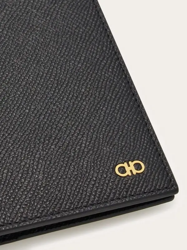 FERRAGAMO Gancini Plaque Bi-fold Wallet - Black