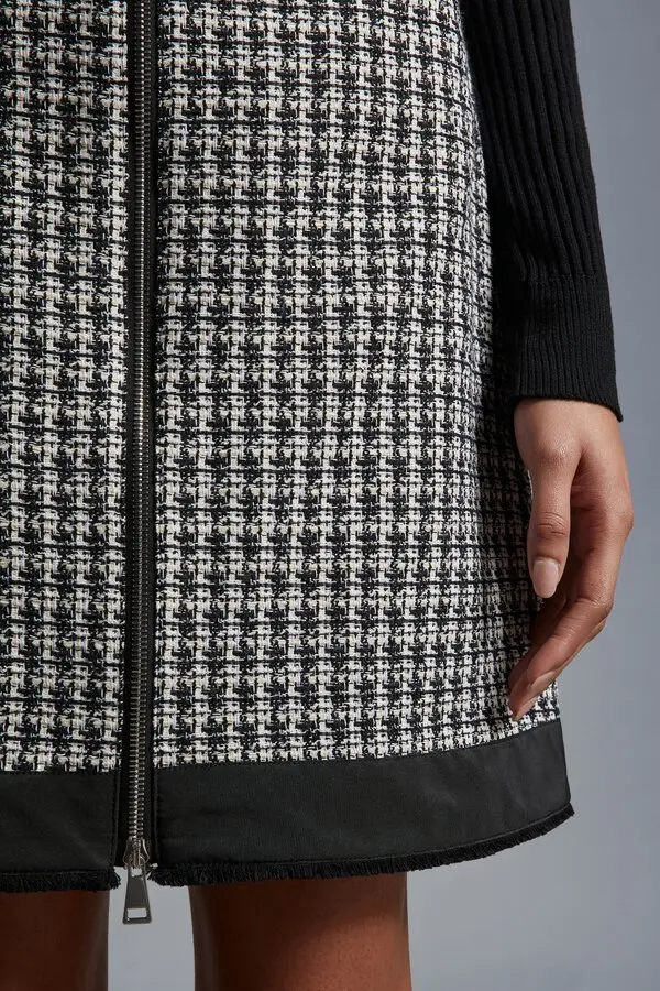Moncler Tweed Mini Skirt With Fringed Hem - Black