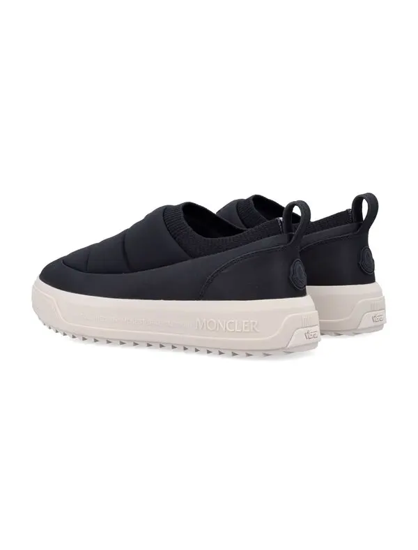 Moncler Quilted Slip-on Trainers - Black