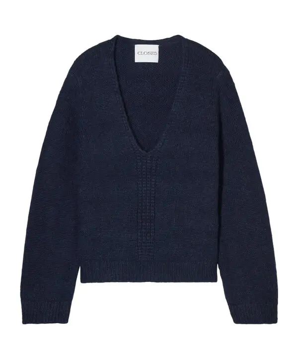 Closed V-neck Rib Knit Cardigan