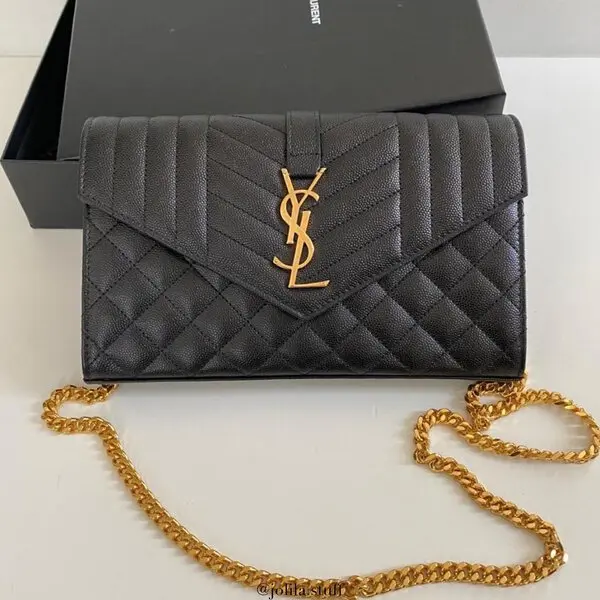 Saint Laurent Monogram Wallet - Black