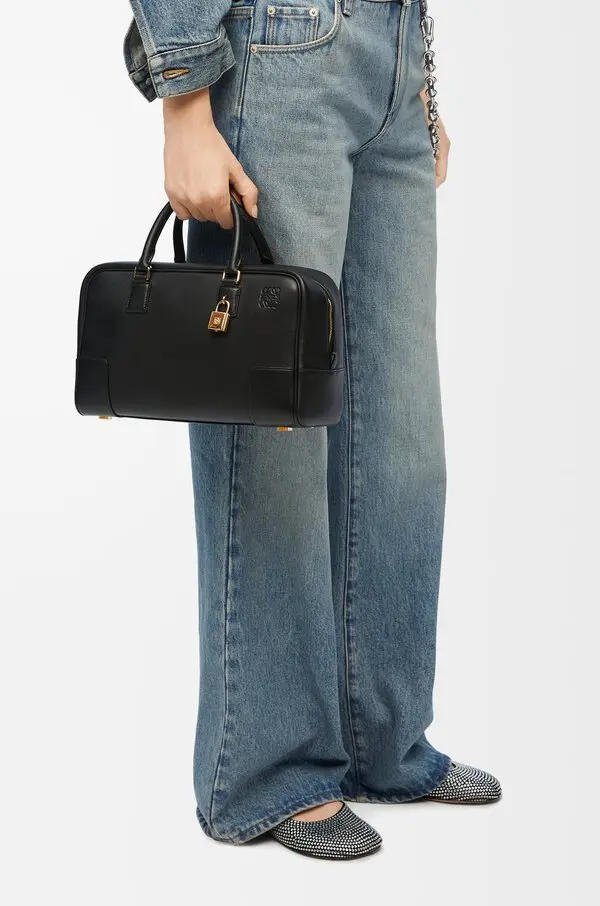 Loewe Amazona 28 Leather Tote Bag - Black