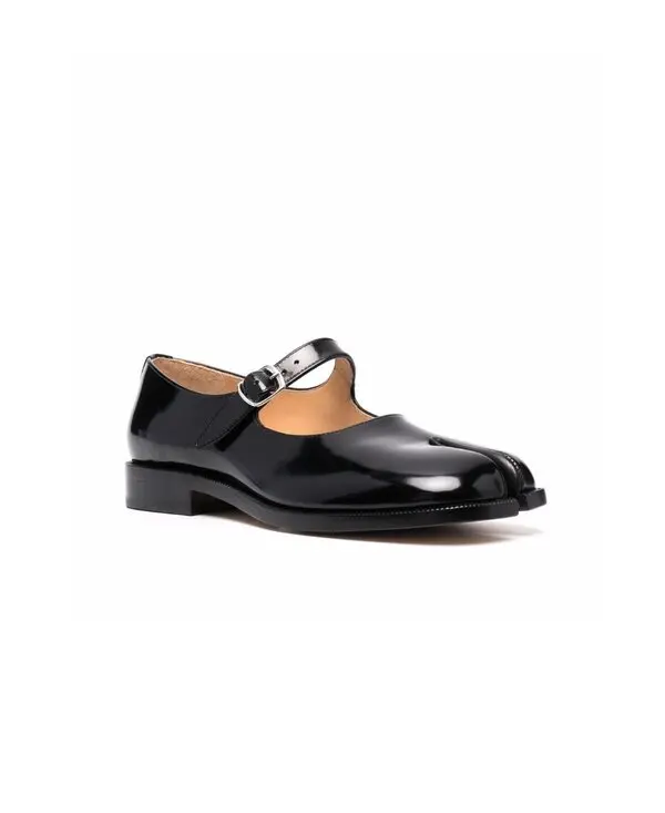 MAISON MARGIELA Tabi Toe Mary Jane Shoes - Black