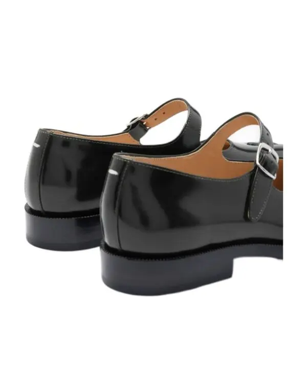 MAISON MARGIELA Tabi Toe Mary Jane Shoes - Black
