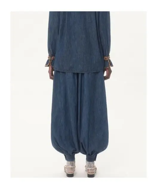 Valentino Garavani Chambray Pleated Jeans