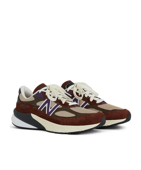 NEW BALANCE 990v4 Lace-up Sneakers - Brown