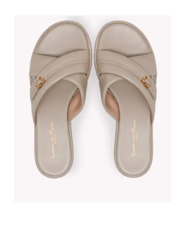 GIANVITO ROSSI Flat Sandals With Logo Detail