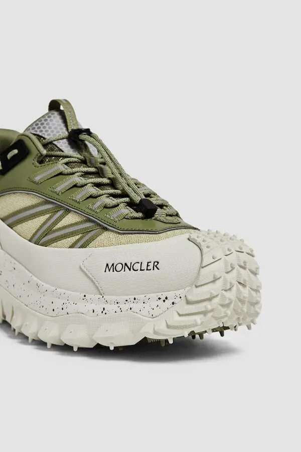 Moncler Trailgrip Lace-up Sneakers - Beige