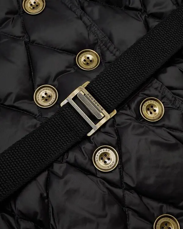 Burberry Quilted Hooded Down Jacket With Fox Fur Trim - Black