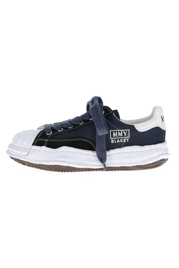 Mihara Yasuhiro Blakey Platform Low-top Sneakers - Black