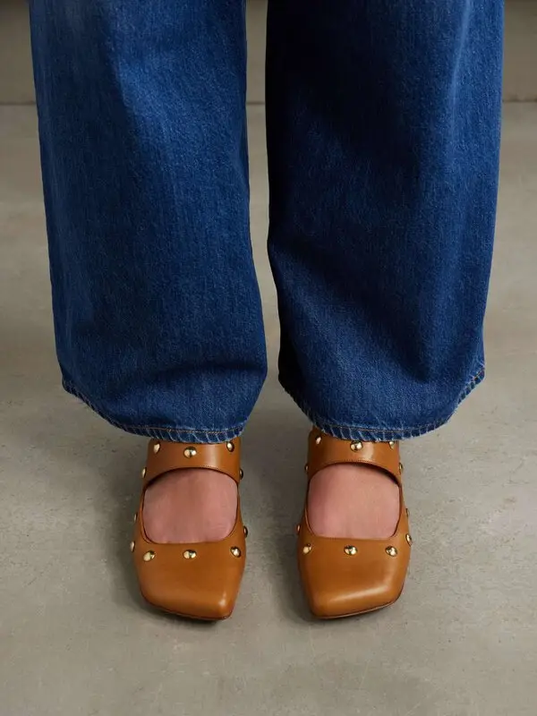 Chloé Jade Rivet High Heel - Tan