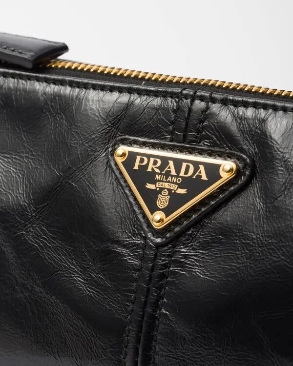 Prada Re-edition 2002 Zipped Medium Shoulder Bag - Black