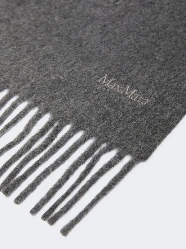 Max Mara Embroidered Wool Scarf - Black